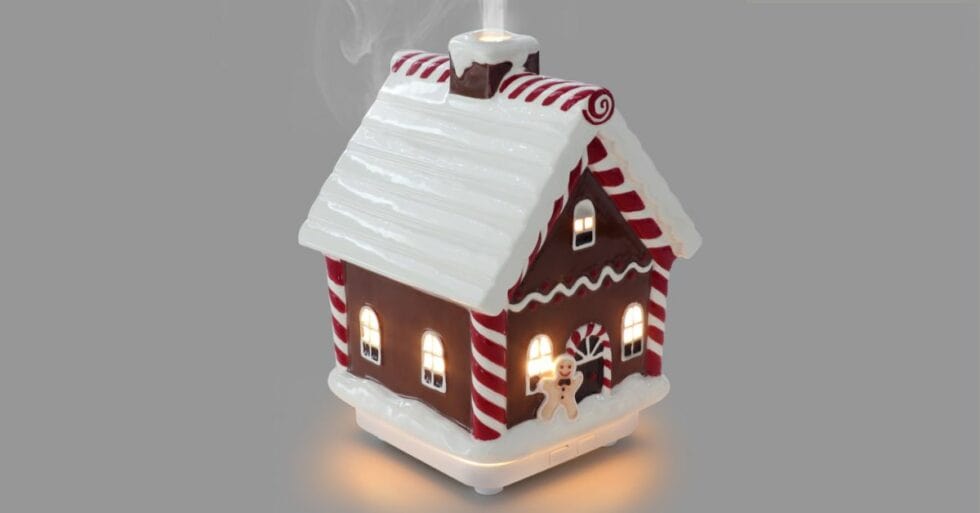 Ceramic Gingerbread House Diffuser SOLD OUT | Baliba NZ